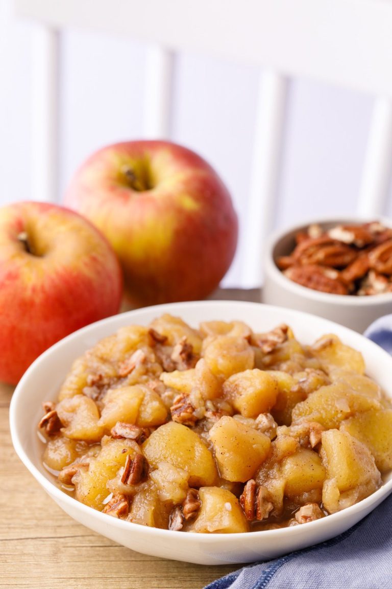 Easy Homemade Chunky Applesauce Recipe - Nurtured Homes